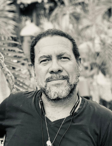 Angel De la Rosa - Biografie Angel De la Rosa